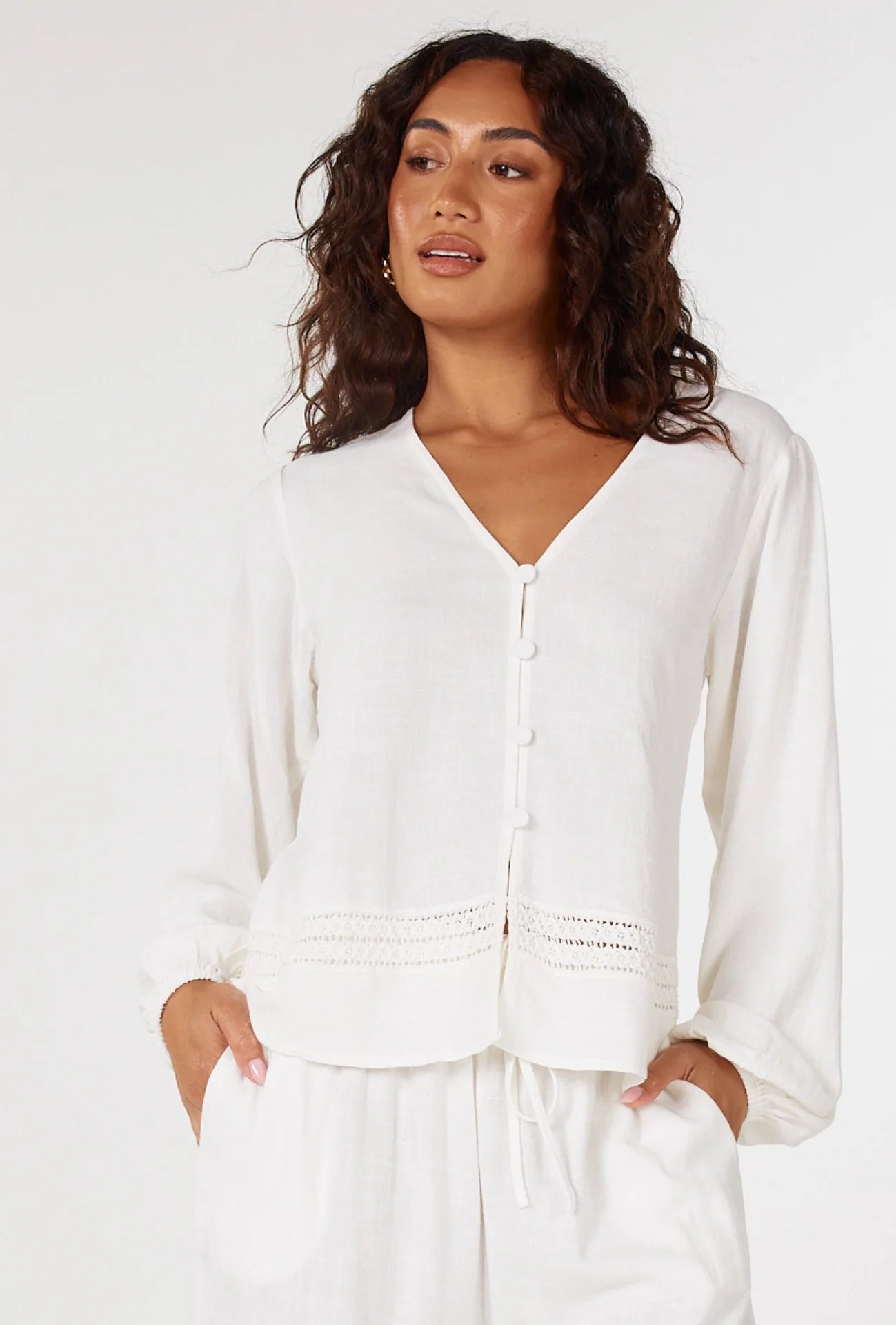 Ariel Top White – Wander + Laze