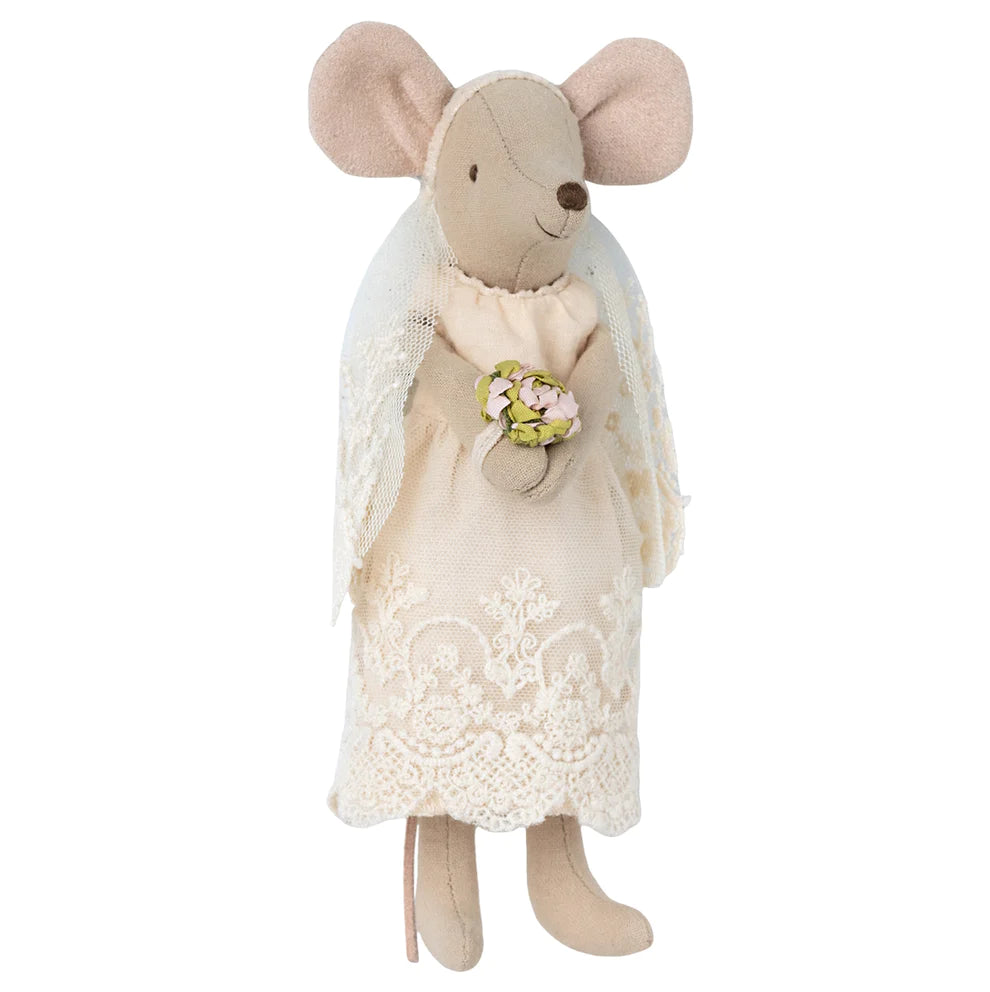 Mice Wedding Couple in Box – Wander + Laze